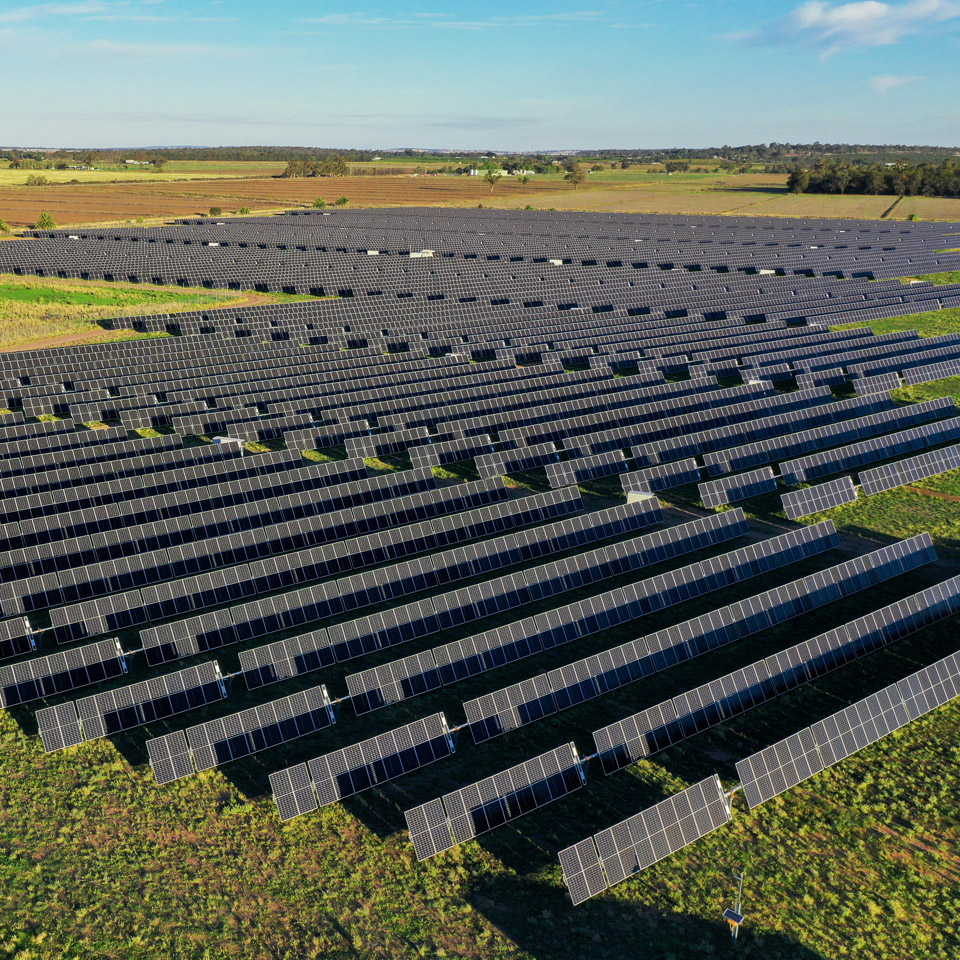 Energia solară la scară utilitară întâlnește agricultura | Photon Energy